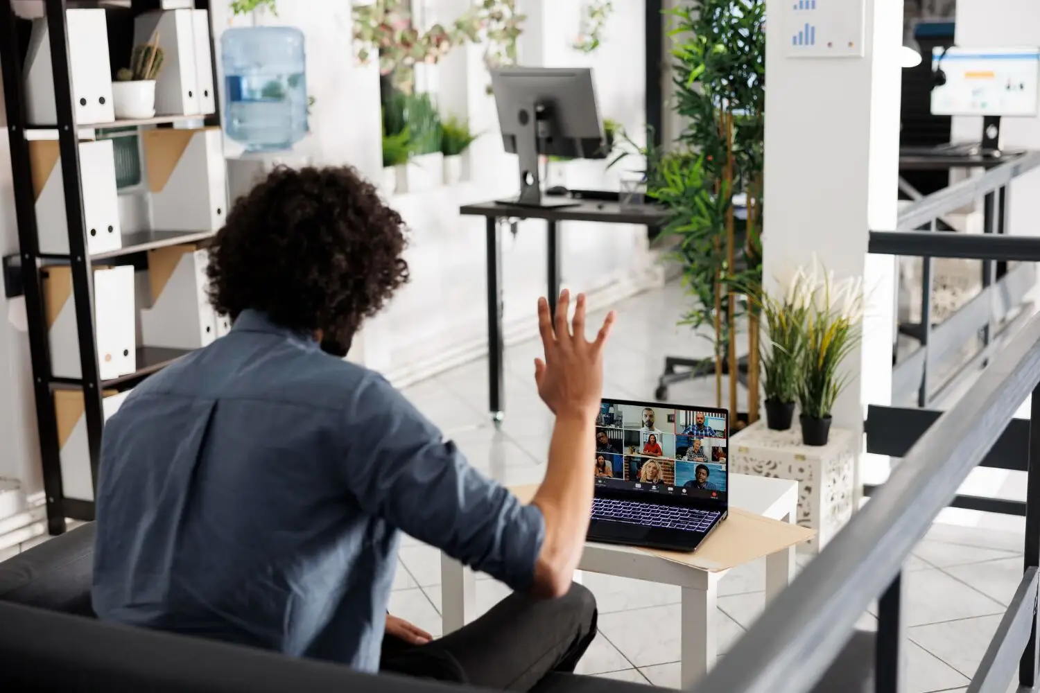 7 Signs Your Business Communication System Needs An Upgrade - Hexicor